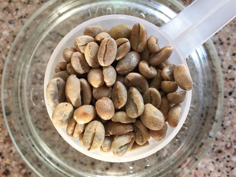 Chocolate and cedar: a smoky note - Schoki Welt