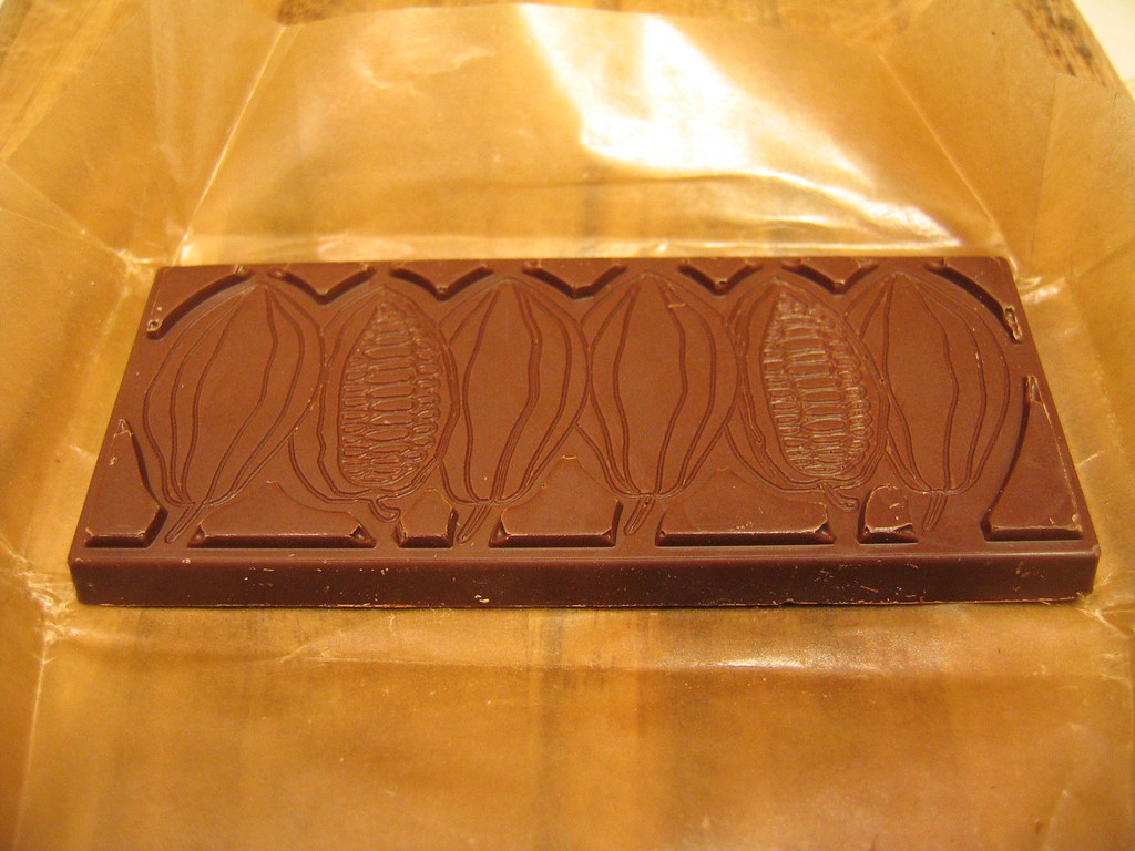 The beauty of handmade chocolate bars - Schoki Welt